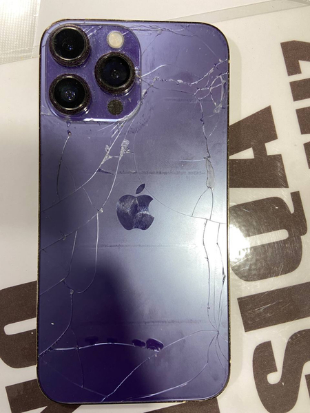 Iphone xr 14 pro korpusida