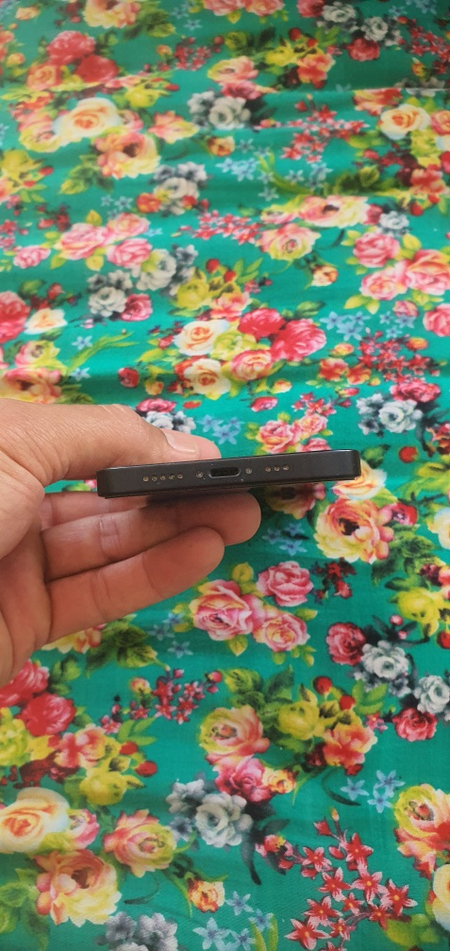 iPhone 12 128 tali