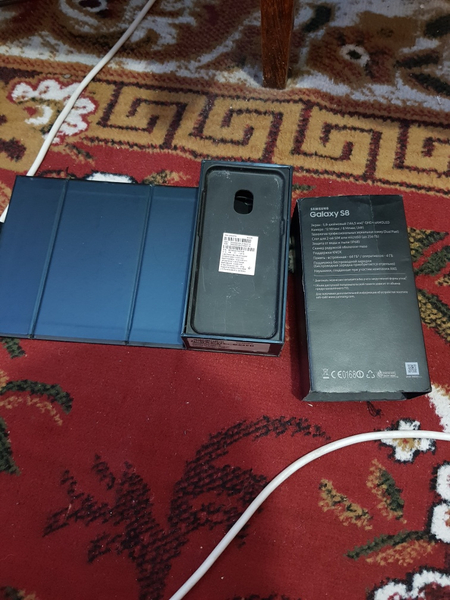Продам Samsung Galaxy s8 sotiladi