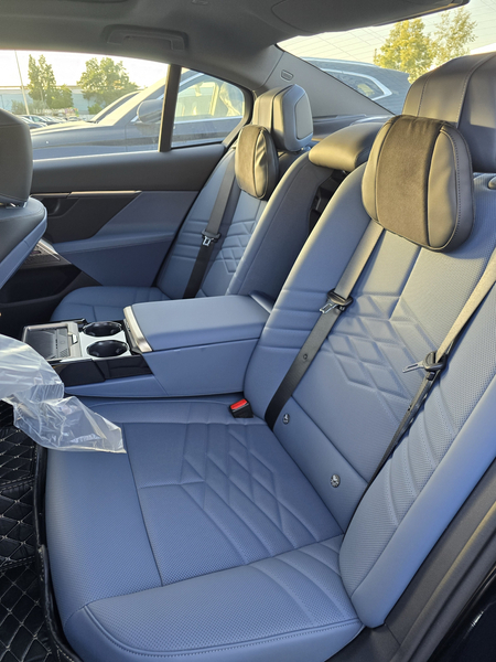 BMW i5 35L m sport, long edition