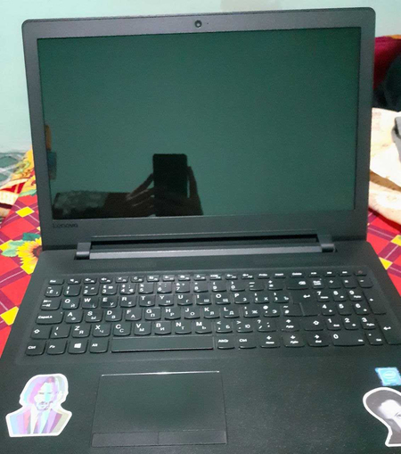 Notebook sotiladi Lenovo