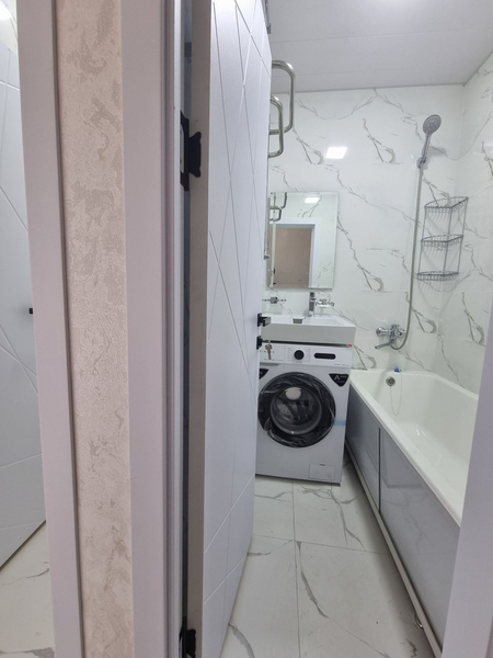Yunusobod 8 kv novostroyka 2xonali uy sotiladi