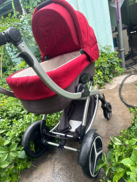 Коляска chicco , от 0-4 лет