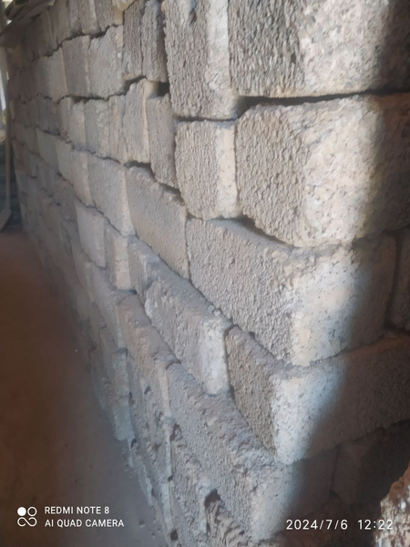 Shlakablok 600-700 ta
