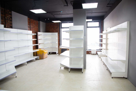 Продается оборудование для магазина, металлические стеллажи полки
