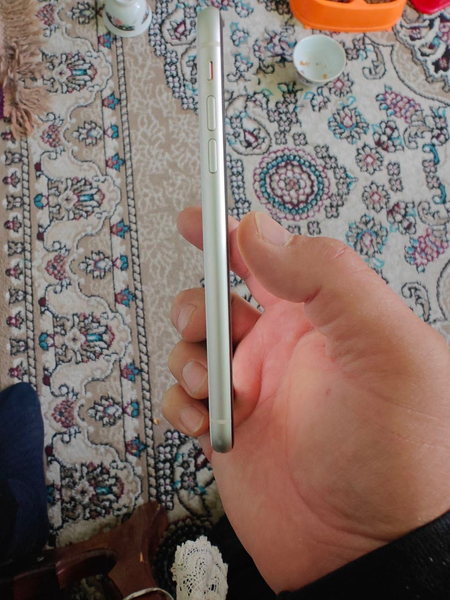 iPhone 11 в идеальном состоянии 64гб.