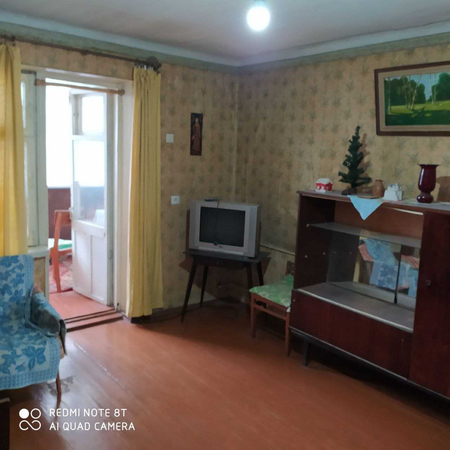 Эълон№4372  1 хона 2 хонали ғиштли квартира.