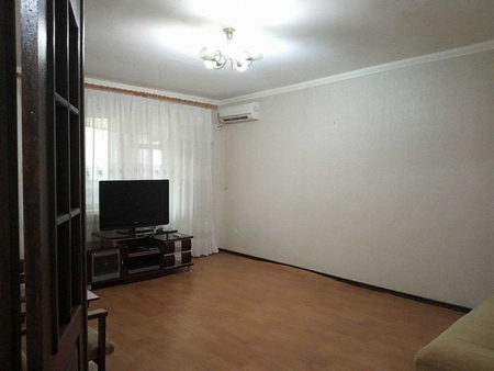 3 ком м улугбек Буз базар  DD 158043