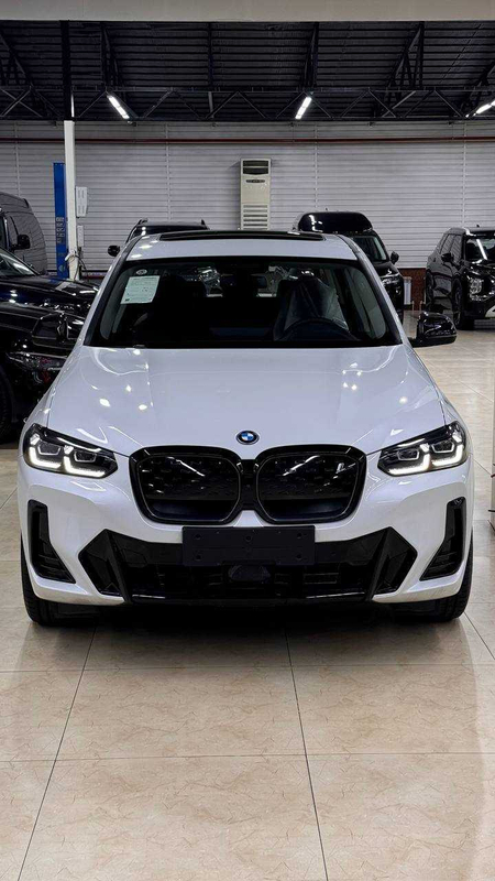 Продам машину bmw