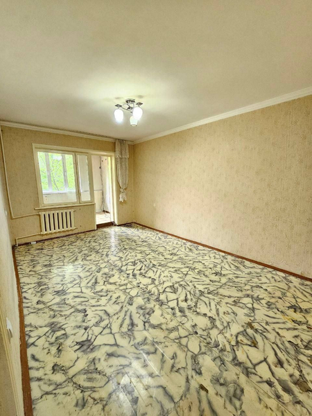 Продаётся в М.Улугбекском р-не ТТЗ Геофизика 3_2_4 БАЛКОН 2Х6 Чистая !