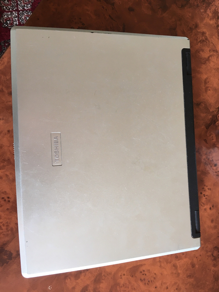 Ноутбук Toshiba