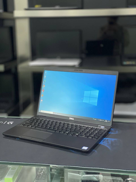 Dell intel Core i7-8665U