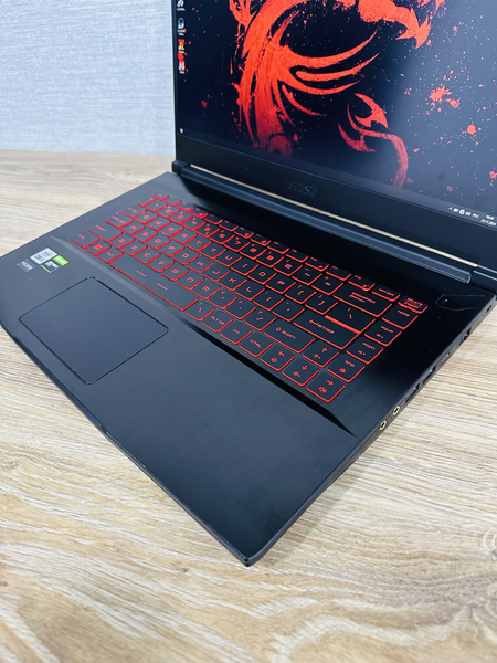 Мощный MSI Core i5-12 Ядерный+GTX1650 как новый Геймерский ноутбук