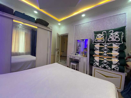 Срочно! Продам 2-х комнатную квартиру в Геофизике 77 серия 1 этаж