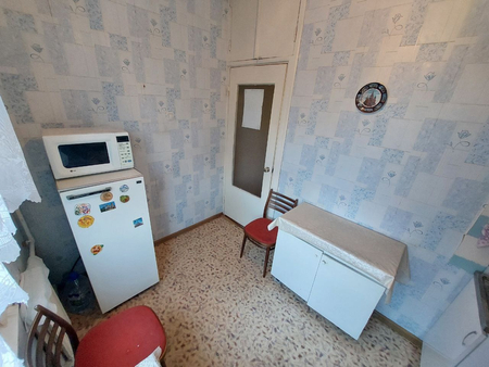 Яккасар 1/3/5 квартира пл.40м2, балкон 2×3