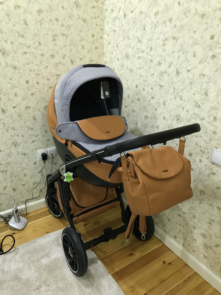 Коляска Anex