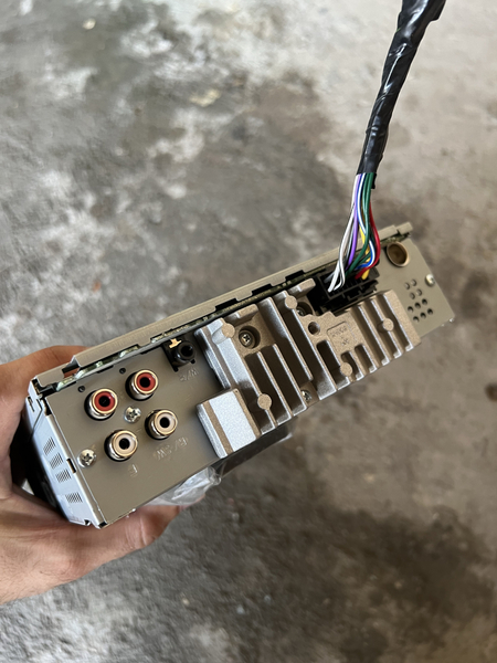 Pioneer DEH - S1250UB