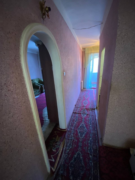 Эко шахарда 3 хонали 88² км иборат квартира сотилади