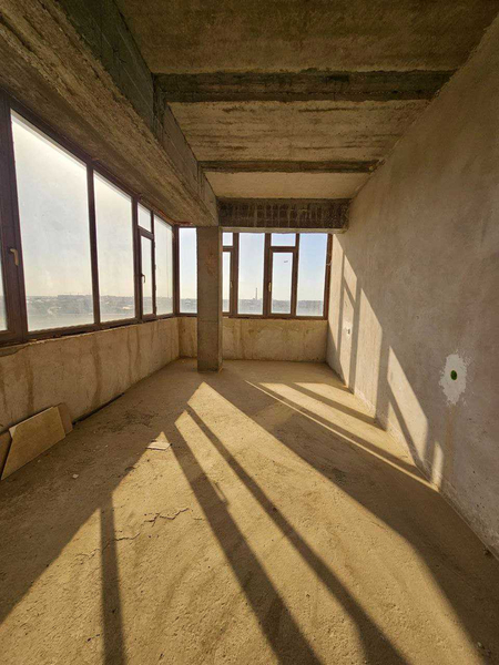 3 xonali 115m² 6-qavat uy sotiladi