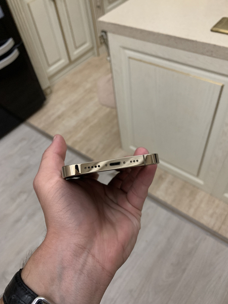 iPhone 13 pro 128GB Gold