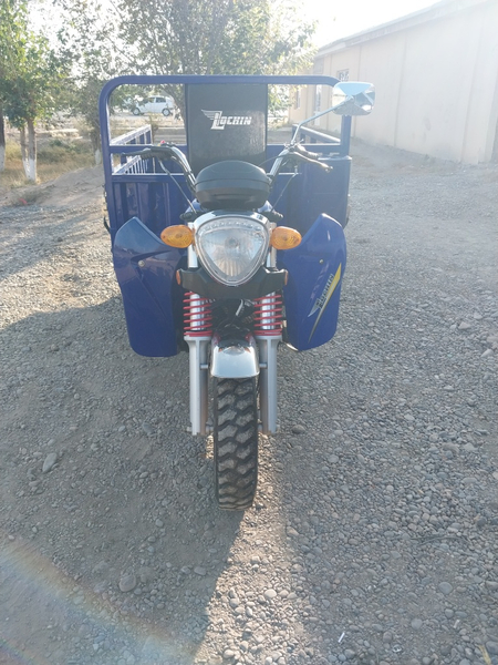 Lochin Motomuraveyi sotiladi