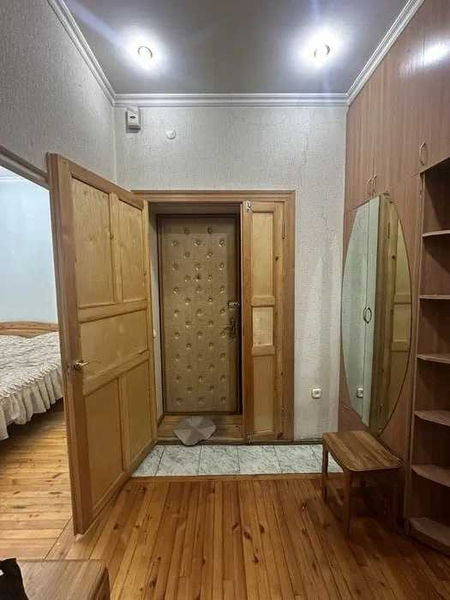 Ракат 2/2/4 кирпич разделка, Высокопотолочка 60м2 не торец. Р махалла