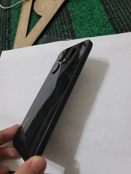Infinix hot 30 i 8+8/128