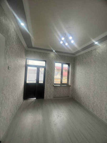 продам новый евро участок метро чикалова 2 сот 2 этаж 6 ком