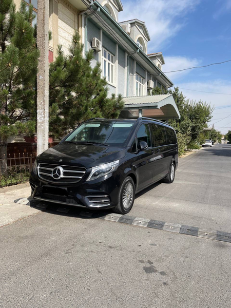 Транспортные услуги на комфортабельном автомабиле MercedesBenz V class