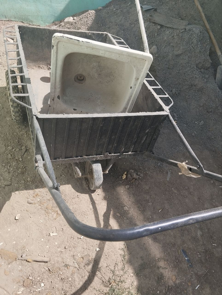Продается права тележка