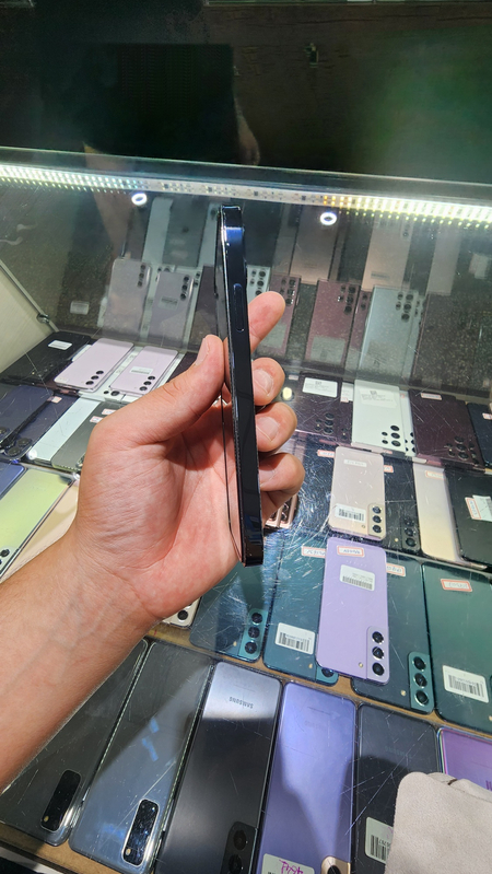 IPhone 12 pro 128 gb yomkist 80 foiz