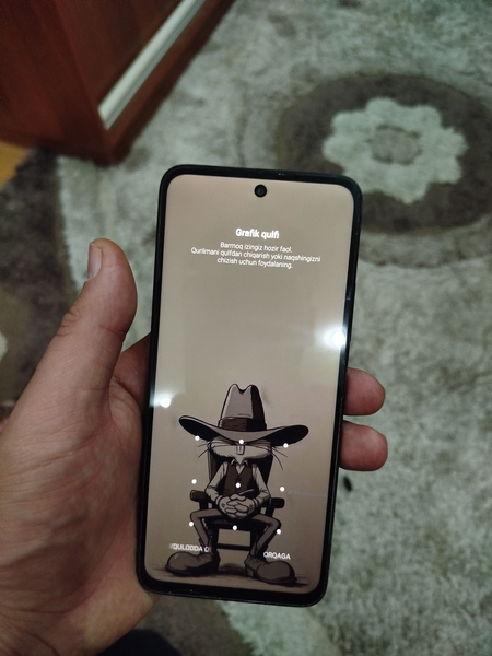 Redmi 12 srochni sotiladi
