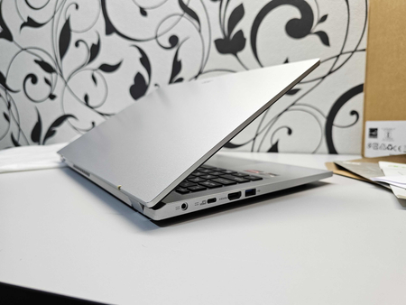ПРОДАМ Lenovo Ideapad 1 15IGL7 Офисный Ноутбук DualCelN4020/4GB/256SSD