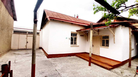 Xovli sotiladi Jomboy markazidan