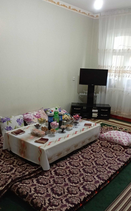 Srochni sotiladi Qora qamish 1/4 \\n2 xona 2*6 balkon