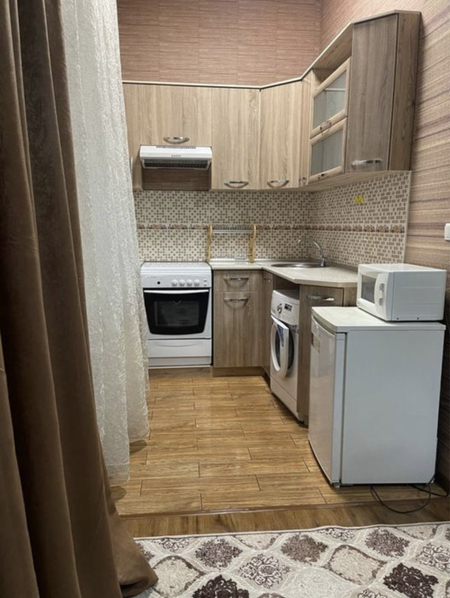 Сдам в аренду /ижарага 1в2/1/4 ком квартира куйлюк массив 2 кирпич