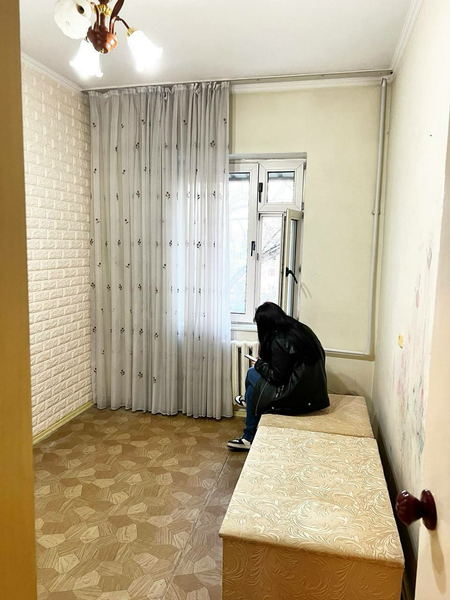 Чиланзар 13кв Срочно продается квартира улучшенной планировки 3/4/5