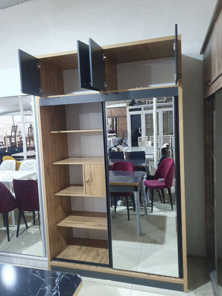 Shkaf kupe 150.