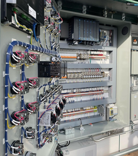 Электронщик . электрик ! Elektronshik . Elektrik !