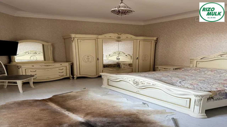 Шайхонтохур туманида евроремонт уй сотилади. NR494/29