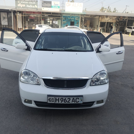 LACETTI  сотилади   срочно