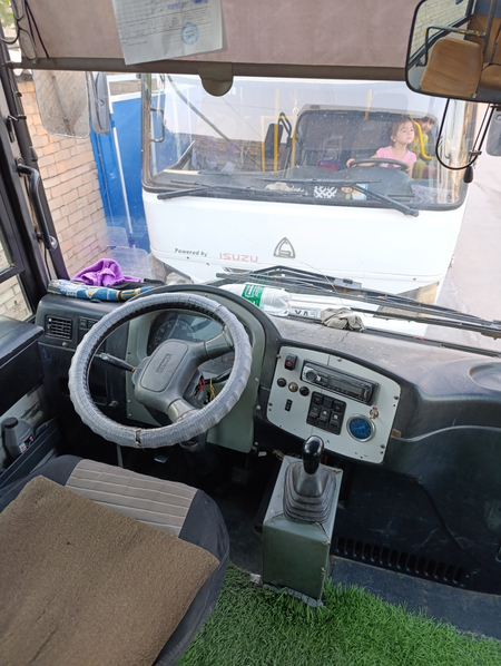 Автобус исузи NP21 LYUKS