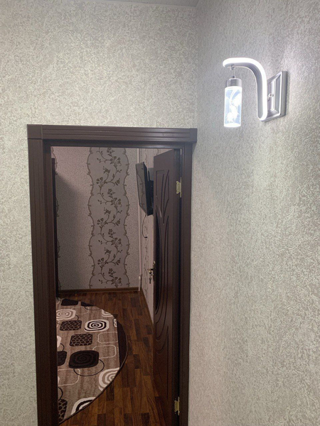 #Чорсу, ор:Самарканд Дарвоза, 1в2/3/5, кирпич, 41кв.м, балкон1,90х5,30