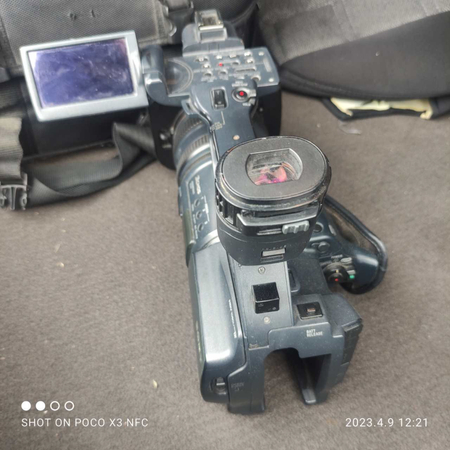 Sony Fx 1000 xolati yaxshi ko’rib tekshirib olasla