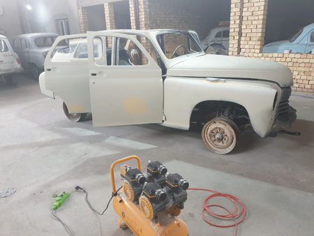 Редкий вариант газвский автомобил кабриолет.