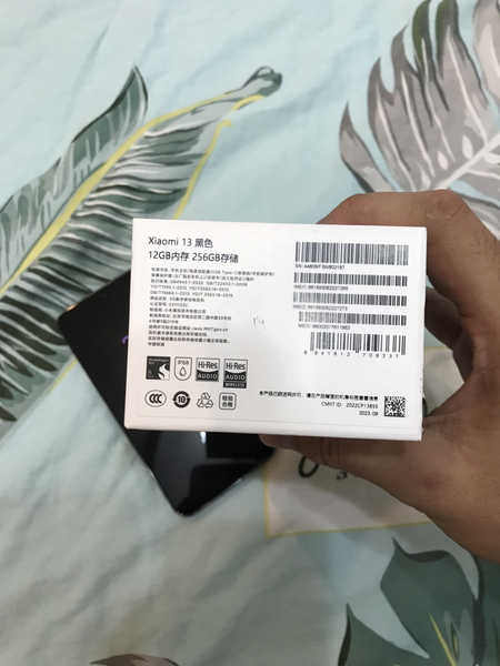 Xiaomi 13 256 gb idial