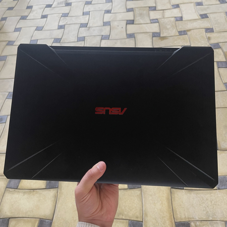 Asus Tuf Gaming FX504 series