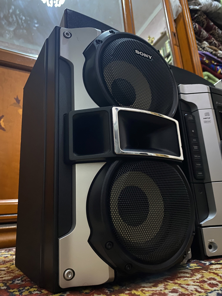 Продается музыкальный центр Sony 5200 w‼️
