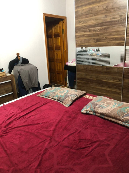 Продается 5 комнатная квартира в центре Ташкента 106 КВ м.