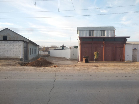 Yangi Zarafshon 1kv 20.a hovli sotiladi